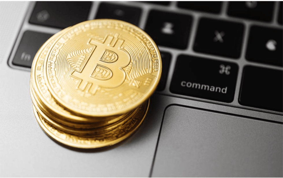 El bitcóin cae más del 2 % y toca su nivel mínimo desde abril - Revista ...