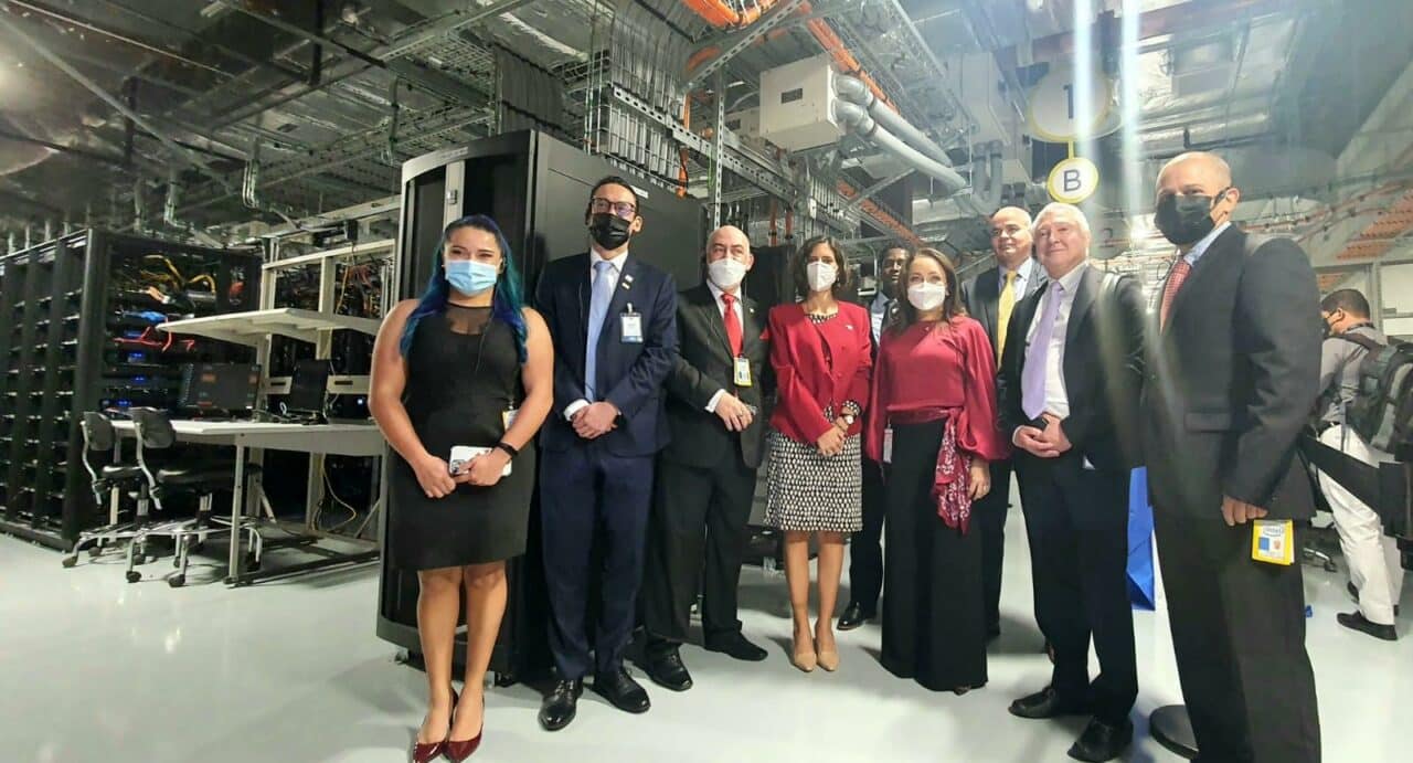 Intel expande en Costa Rica su Centro de Investigación y Desarrollo ...