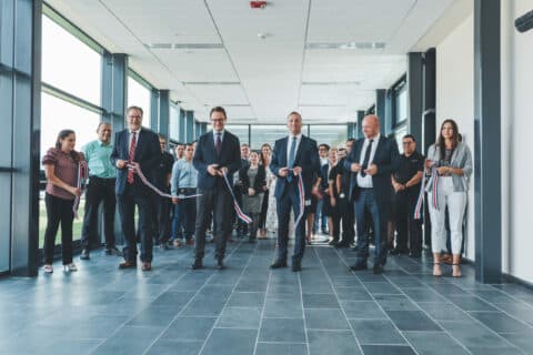 Coloplast inaugura su segunda planta de dispositivos médicos en Costa ...