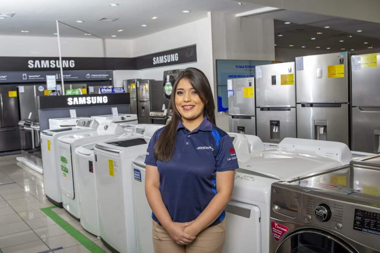 Jetstereo: Comprometidos con la excelencia en el servicio - Revista Summa