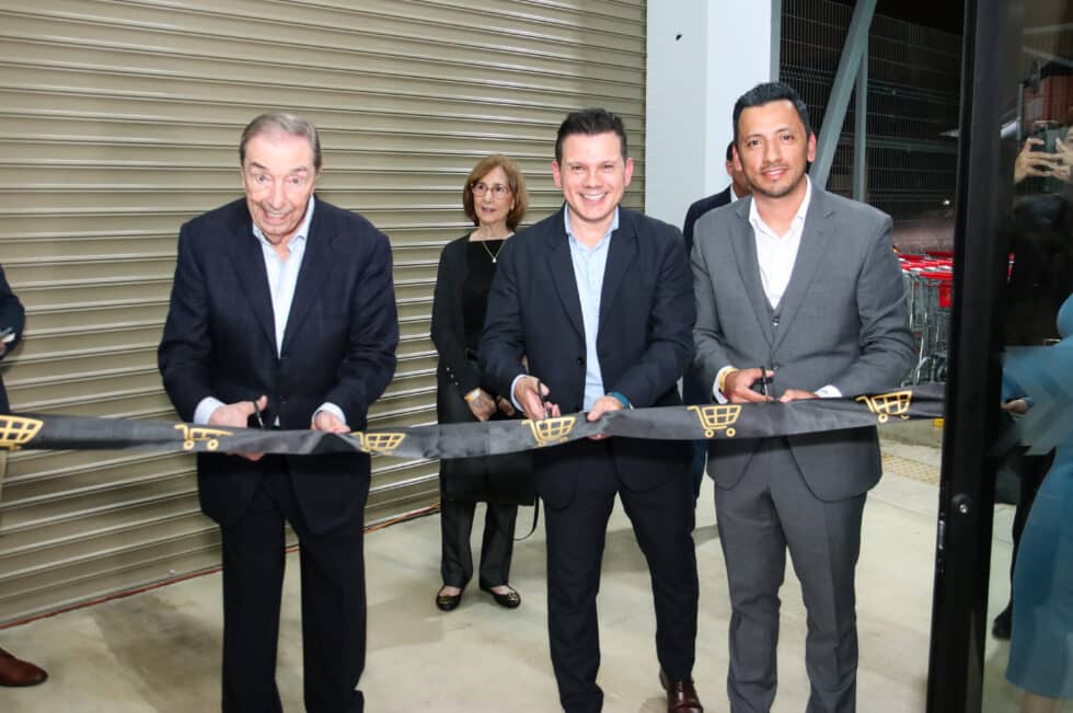 Megasuper continúa creciendo y abre las puertas de su supermercado ...