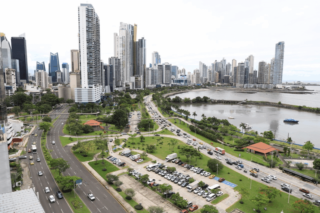 Panamá hace votos para que la anunciada paz sea "duradera y firme" en ...